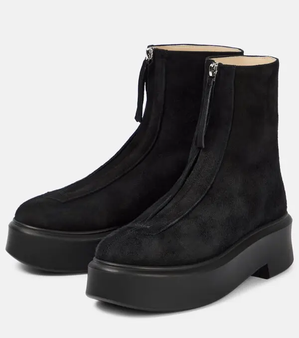 THE ROW Zipped Suede Ankle Boots - Black