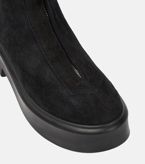 THE ROW Zipped Suede Ankle Boots - Black