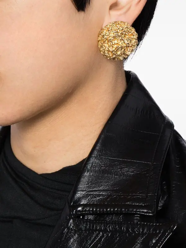 Matériel Chain-in Textured Clip-on Earrings