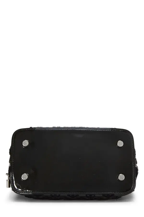 LOUIS VUITTON Monogram Patent Fascination Lockit - Black