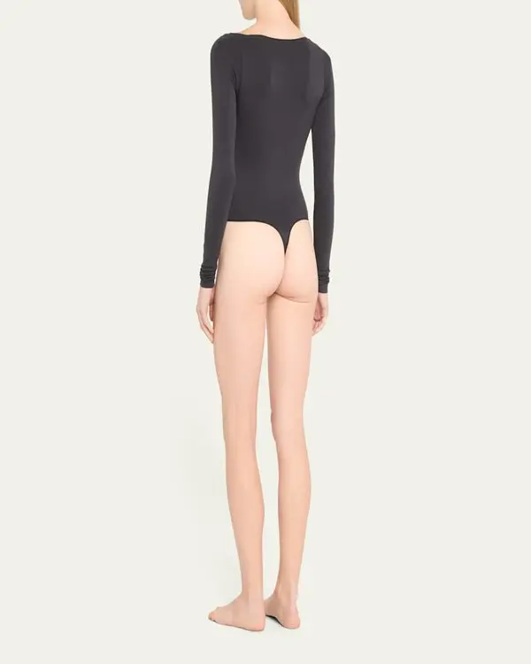 SKIMS Essential Smoothing Scoop-neck Thong Bodysuit