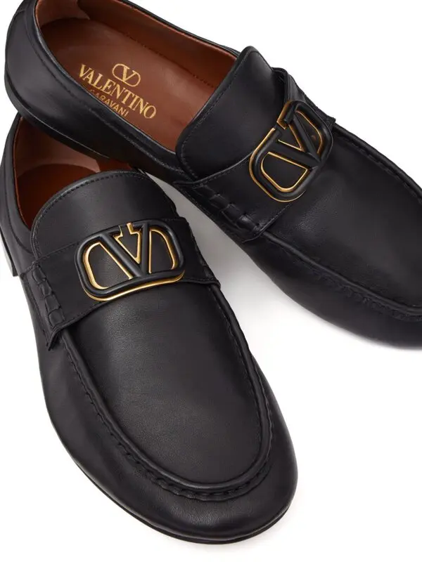 Valentino Garavani Vlogo Signature Leather Loafers