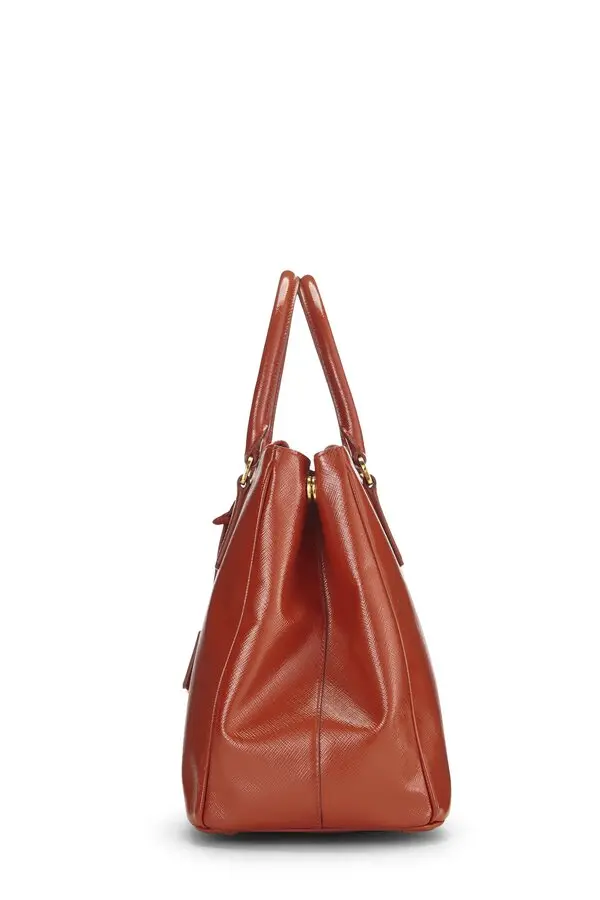 Prada Saffiano Vernice Executive Tote Medium