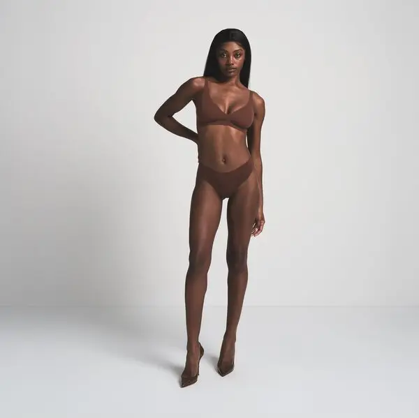 SKIMS Plunge Bralette | Deep Neutral - Cocoa