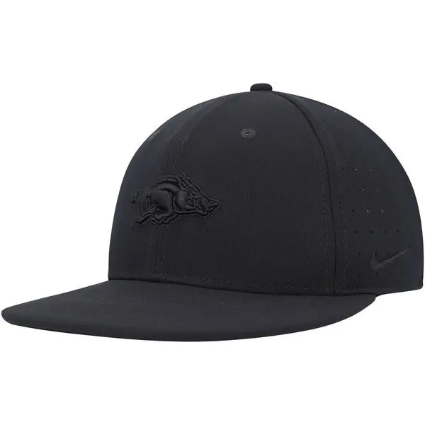 Nike Arkansas Razorbacks Triple Performance Fitted Hat