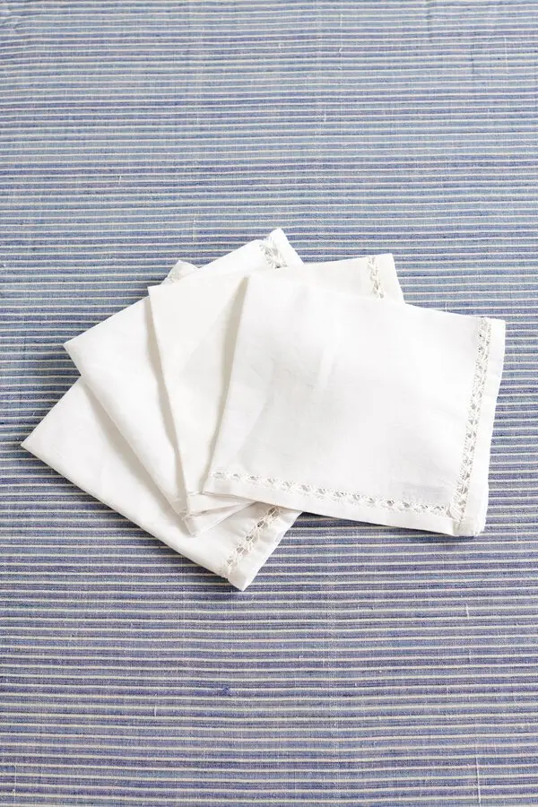 GOHAR WORLD Set Of Four Lace-trimmed Cotton And Linen-blend Napkins - White