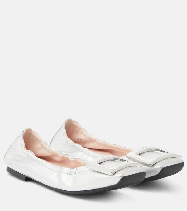 ROGER VIVIER Viv' Pockette Metallic Leather Ballet Flats - Silver