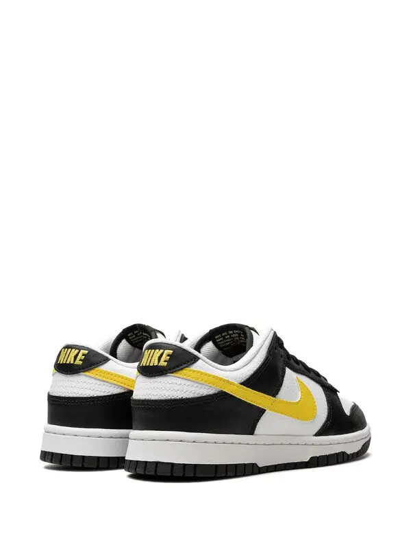 Nike Dunk Low Sneakers - White