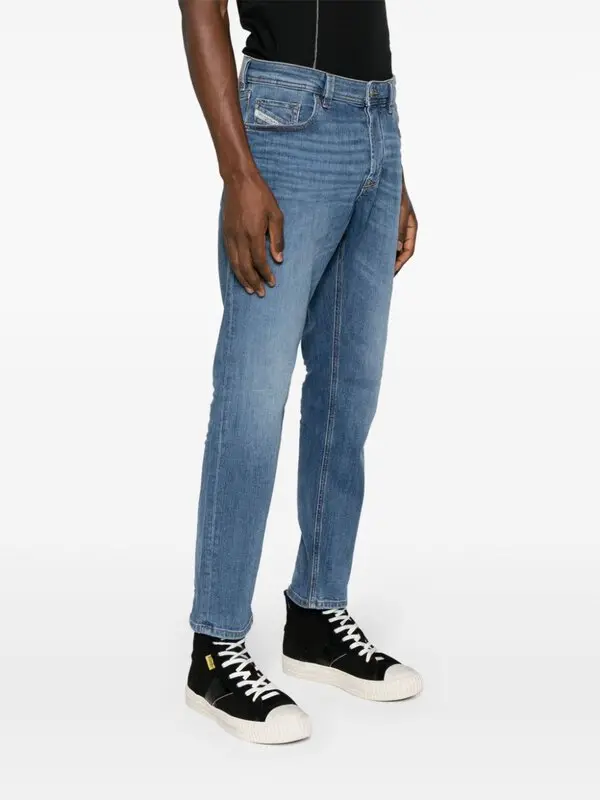 DIESEL® Larkee-beex Tapered Jeans - Blue