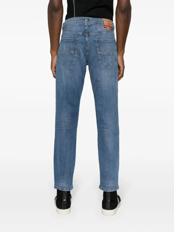 DIESEL® Larkee-beex Tapered Jeans - Blue