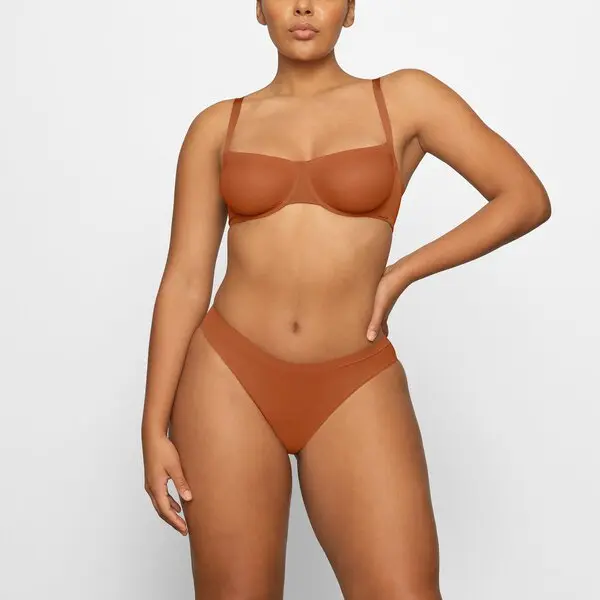 SKIMS No Show Unlined Balconette Bra - Bronze