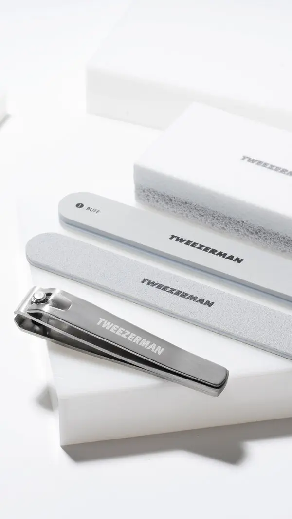TWEEZERMAN Essential Pedi Kit