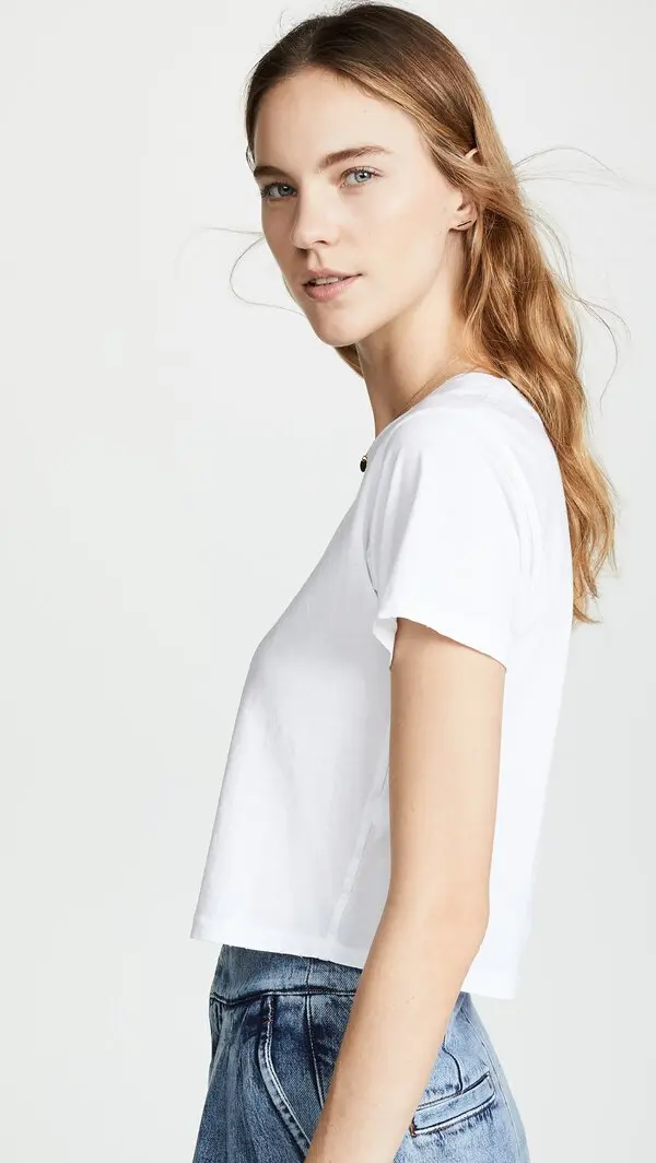 AMO Babe Cropped T-shirt