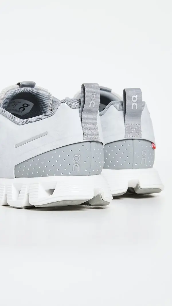 On Cloud Terry Sneakers