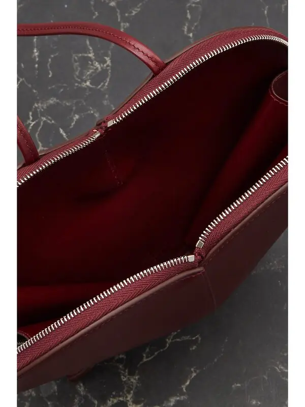 Alaïa Le Coeur Leather Shoulder Bag - Burgundy