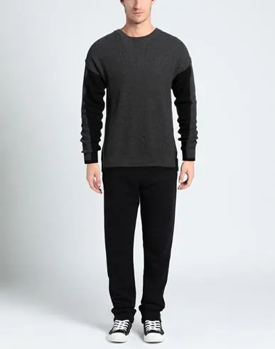 LUCQUES Wool Crewneck Sweater