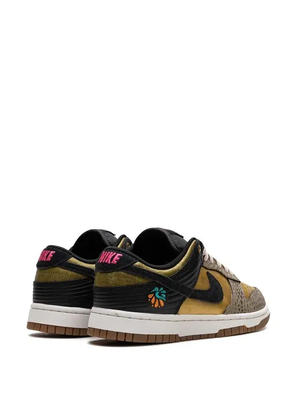 Nike Dunk Low Dia De Los Muertos Sneakers