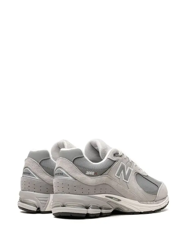 NEW BALANCE 2002rx Sneakers - Grey