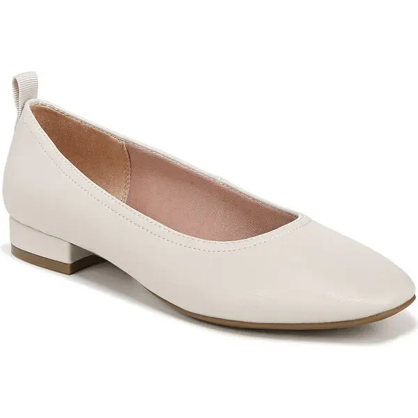 LIFESTRIDE Cameo Flat - Bone