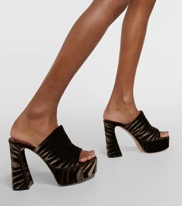 GIANVITO ROSSI Holly Zebra-print Mules