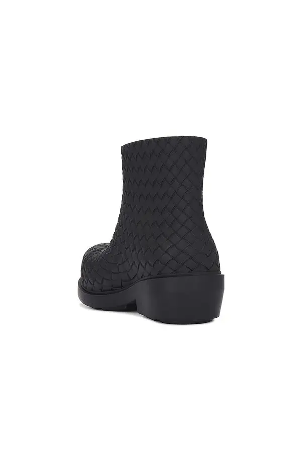 Bottega Veneta Fireman Ankle Boots - Black