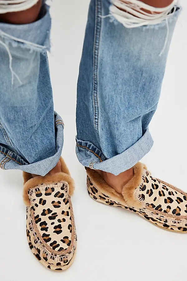 LAIDBACK LONDON Jude Suede Slippers - Leopard Pony Wheat
