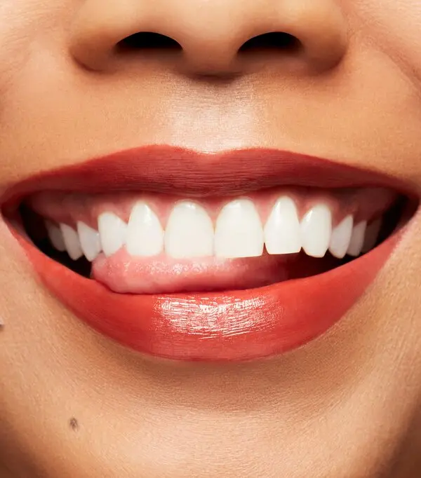MAC COSMETICS Lustreglass Lipstick