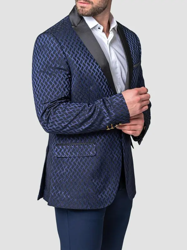 MACEOO Blazer Tesla