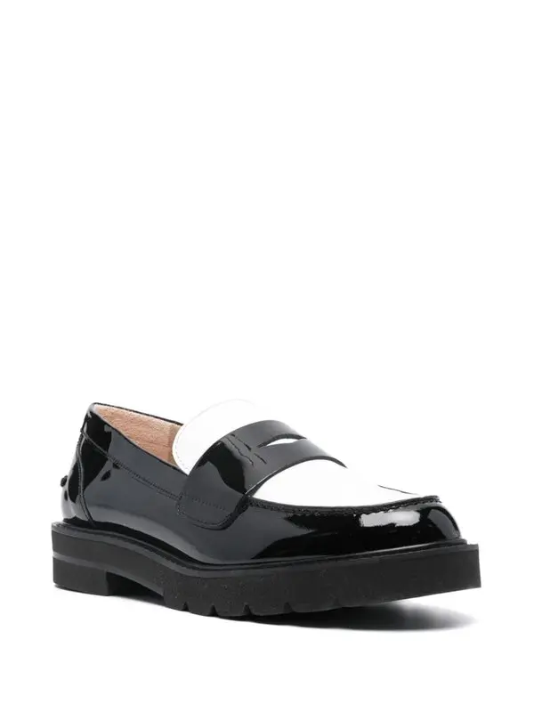STUART WEITZMAN Palmer Leather Loafers