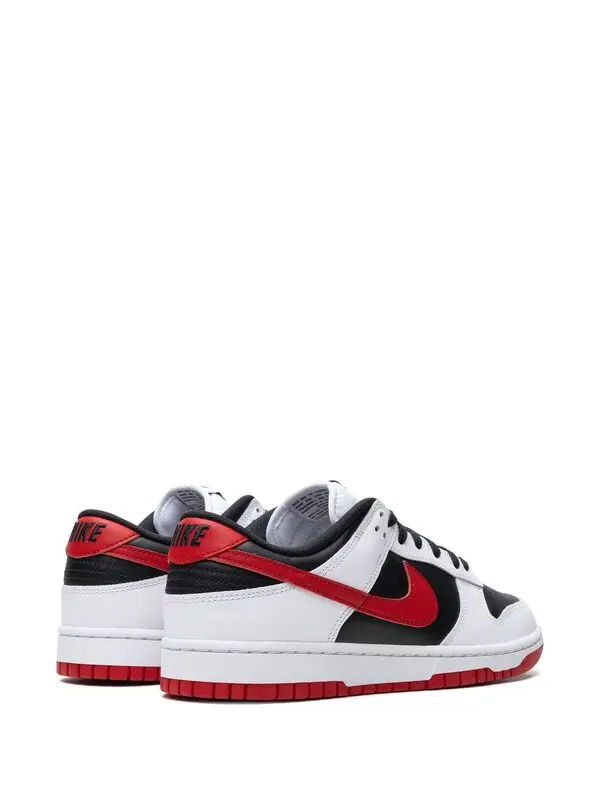 Nike Dunk Low Retro Sneakers - White