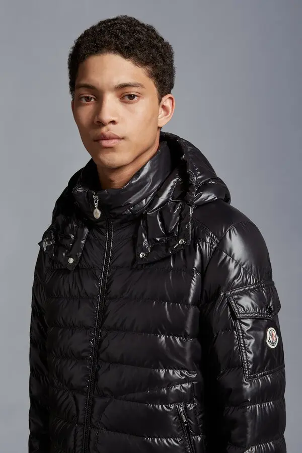 Moncler Lauros Short Down Jacket - Black