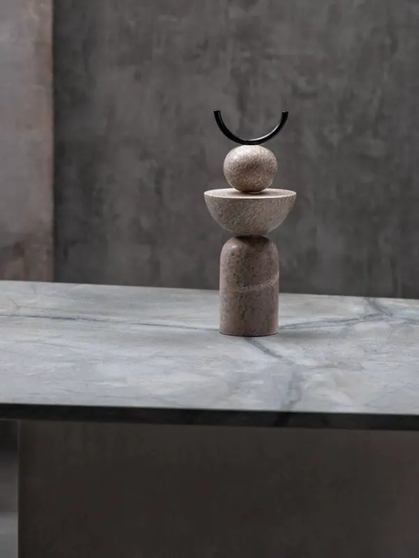 GARDECO Constantin Totem 1 Stone Sculpture