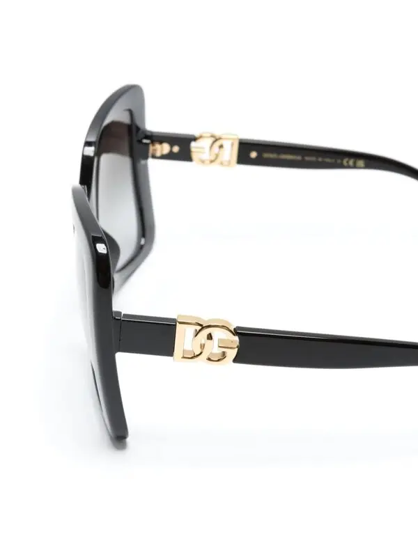 Dolce & Gabbana Oversize Sunglasses