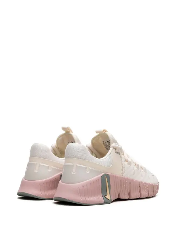 Nike Free Metcon 5 Sneakers - Pink