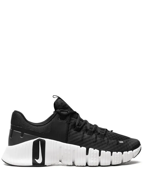 Nike Free Metcon 5 Sneakers