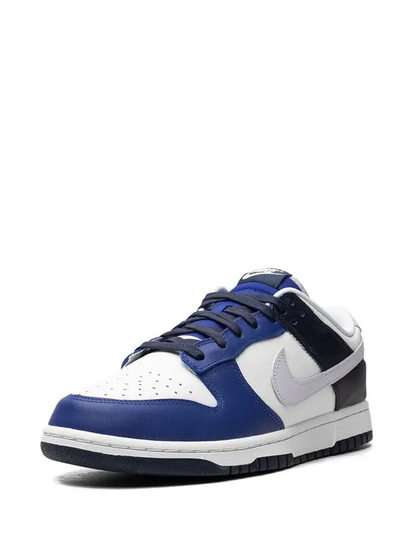 Nike Dunk Low Sneakers - White