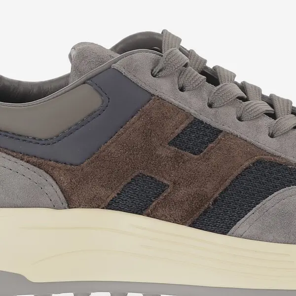 Hogan Hyperlight Sneakers