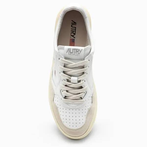 AUTRY Leather Medalist Low Top Sneakers