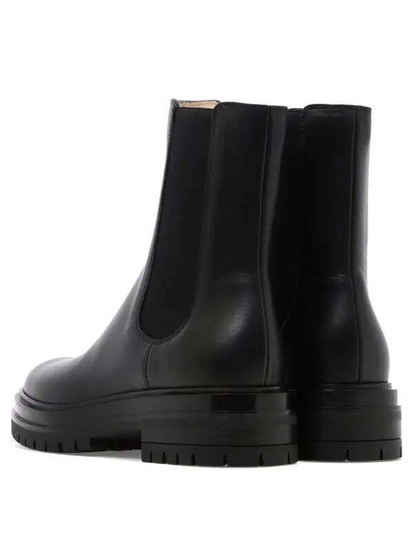 GIANVITO ROSSI Chester Ankle Boots