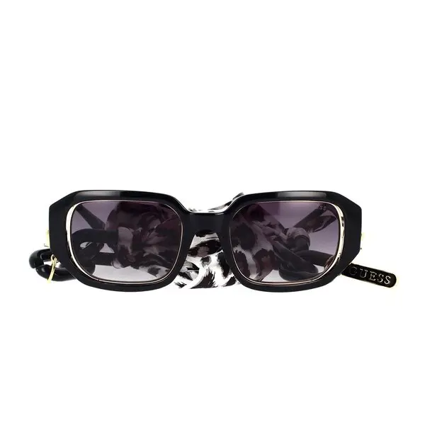 Guess Square Frame Sunglasses In Black - 33% Off | Editorialist display picture 1
