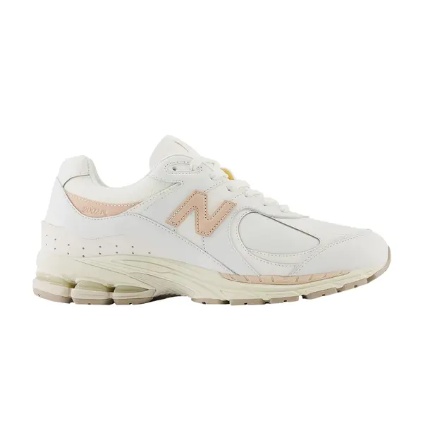 NEW BALANCE 2002r Sneakers - White