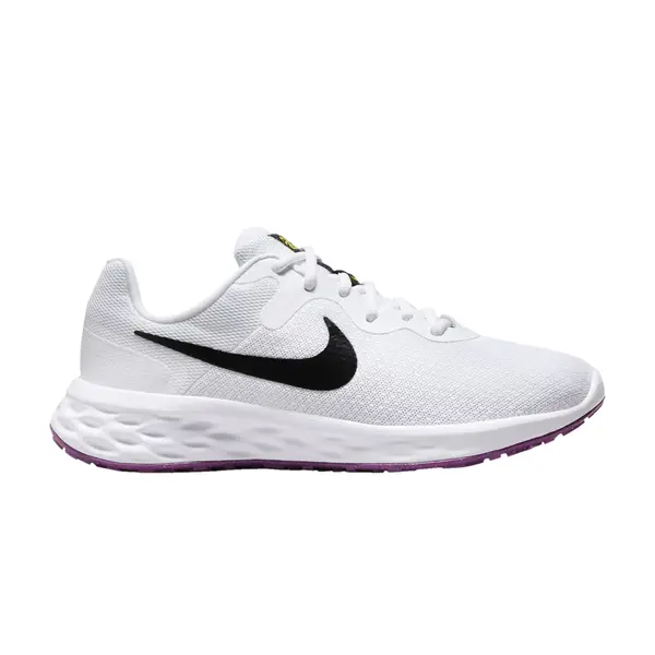 Nike Revolution Wide Sneakers - White