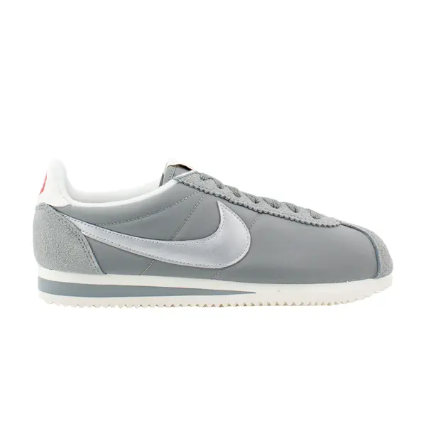 Nike Classic Cortez Nylon Premium Sneakers - Grey