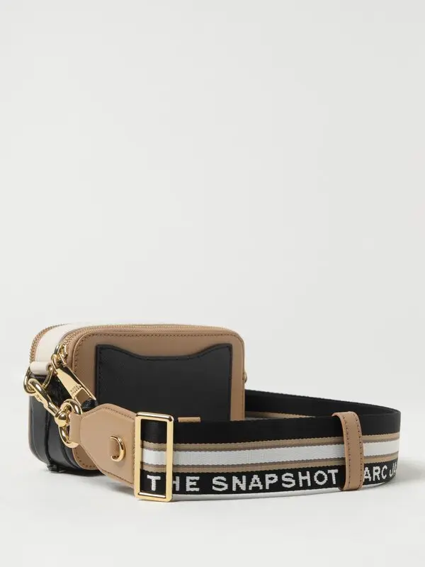 Marc Jacobs Snapshot Bag In Coated Leather - Camel