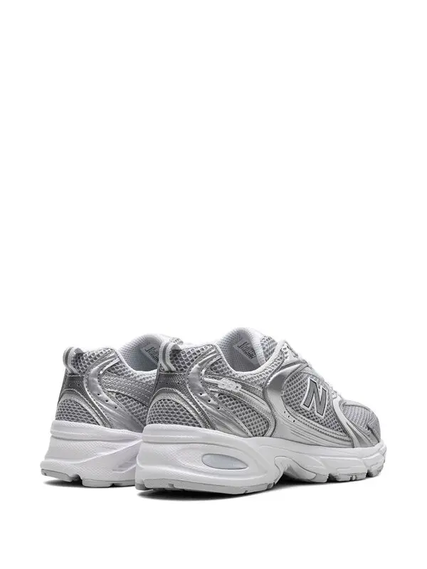 NEW BALANCE 530 Sneakers - Silver