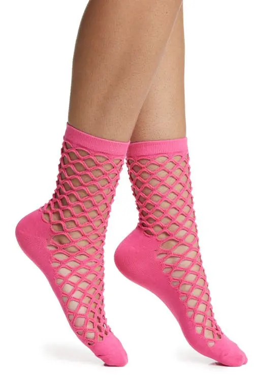 HIGH HEEL JUNGLE Hedge Fishnet Crew Socks - Pink