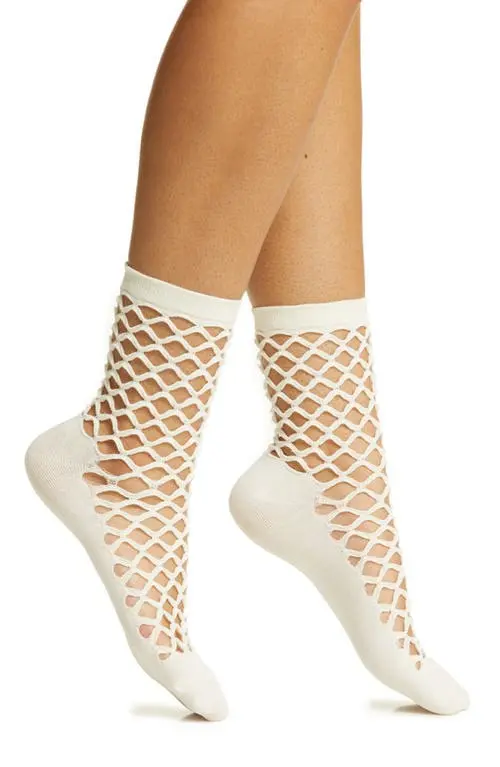 HIGH HEEL JUNGLE Hedge Fishnet Crew Socks - White
