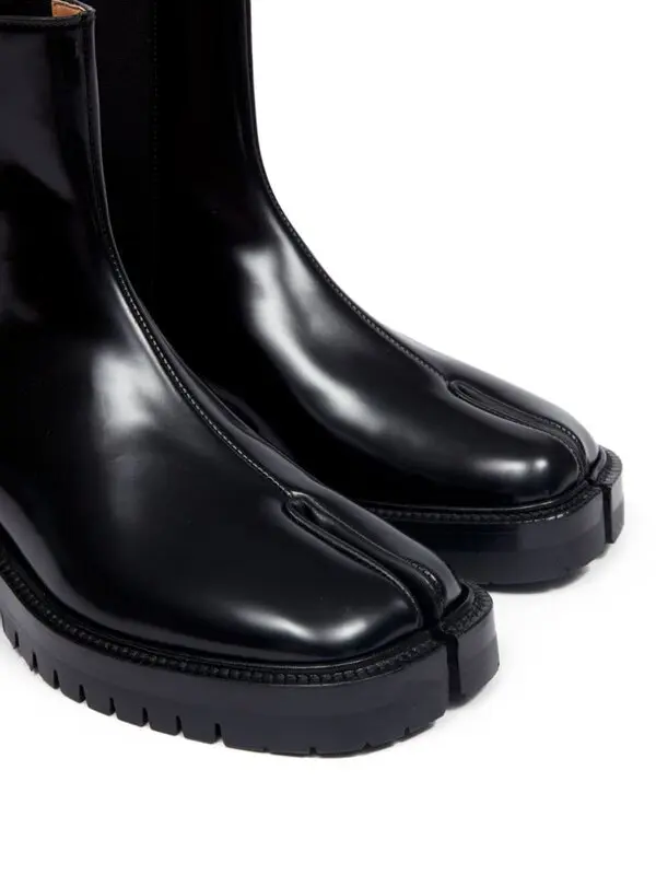 MAISON MARGIELA Tabi Leather Chelsea Boots