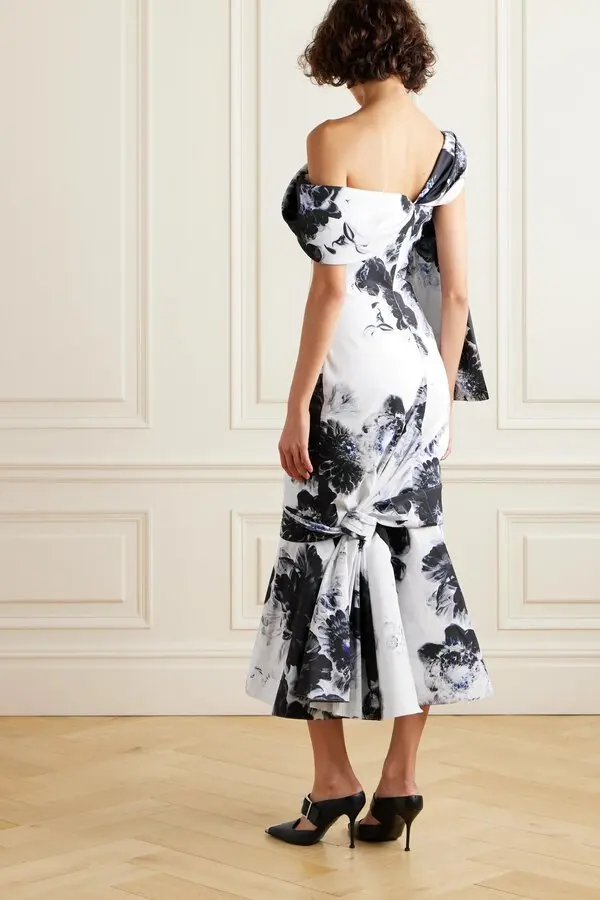 Alexander Mcqueen White Black One-Shoulder Asymmetric Draped