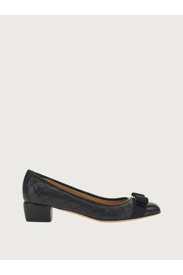 FERRAGAMO Quilted Vara Pump - Black